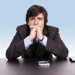 Decoding the Interviewer’s Body Language: What Do the Signs Say?